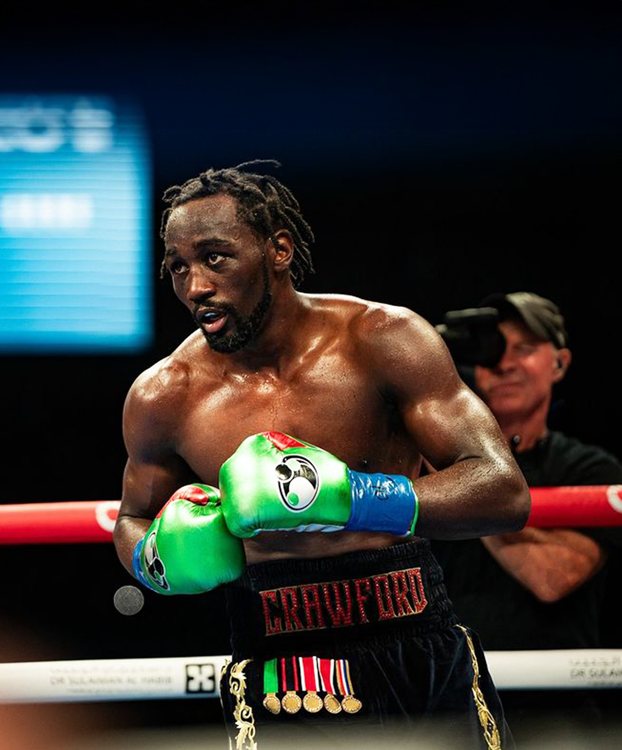 Promoter Names the Only Boxer Standing in Crawford's Way to Division ...