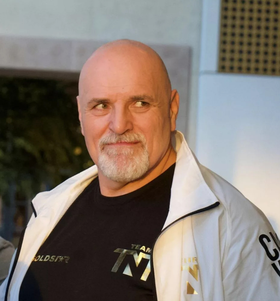 John Fury Names the Most Promising Heavyweight Prospect - Ready To Fight