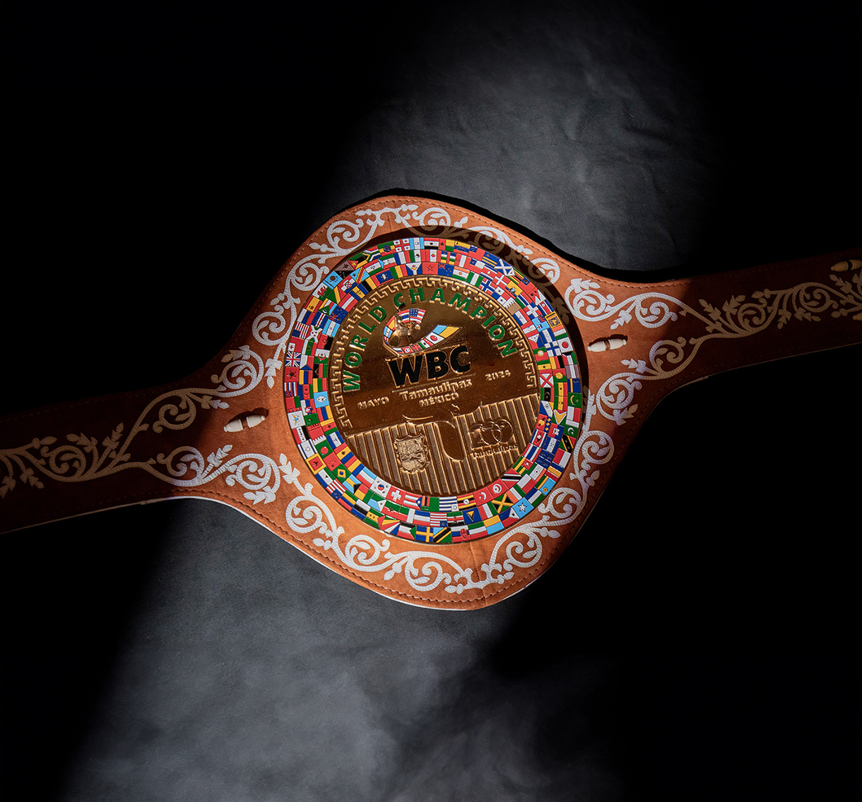 WBC Unveils the New Belt - Ready To Fight