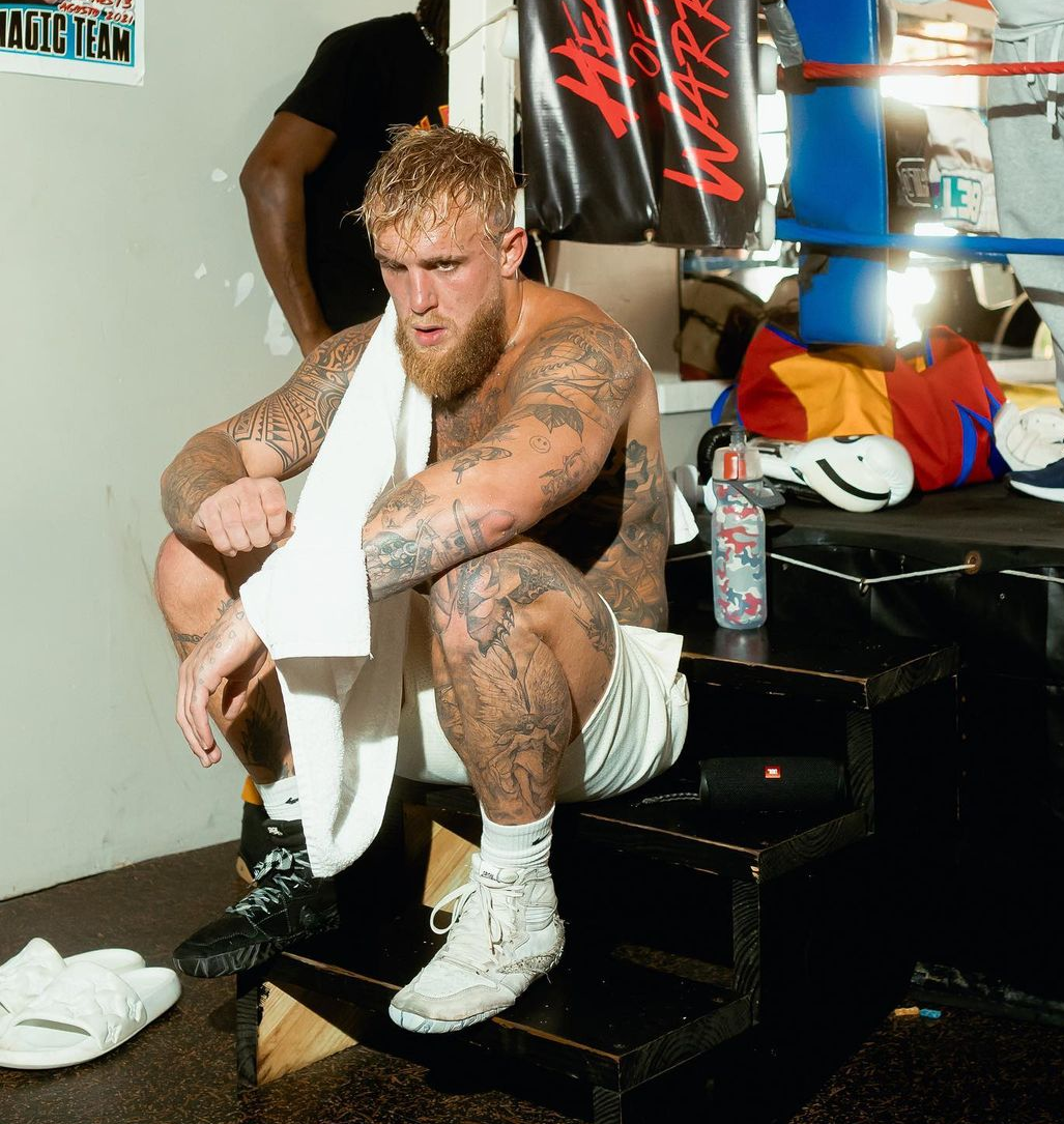 "Knocks Out Within 2 Minutes." UFC Fighter on Jake vs. Tyson Fight ...