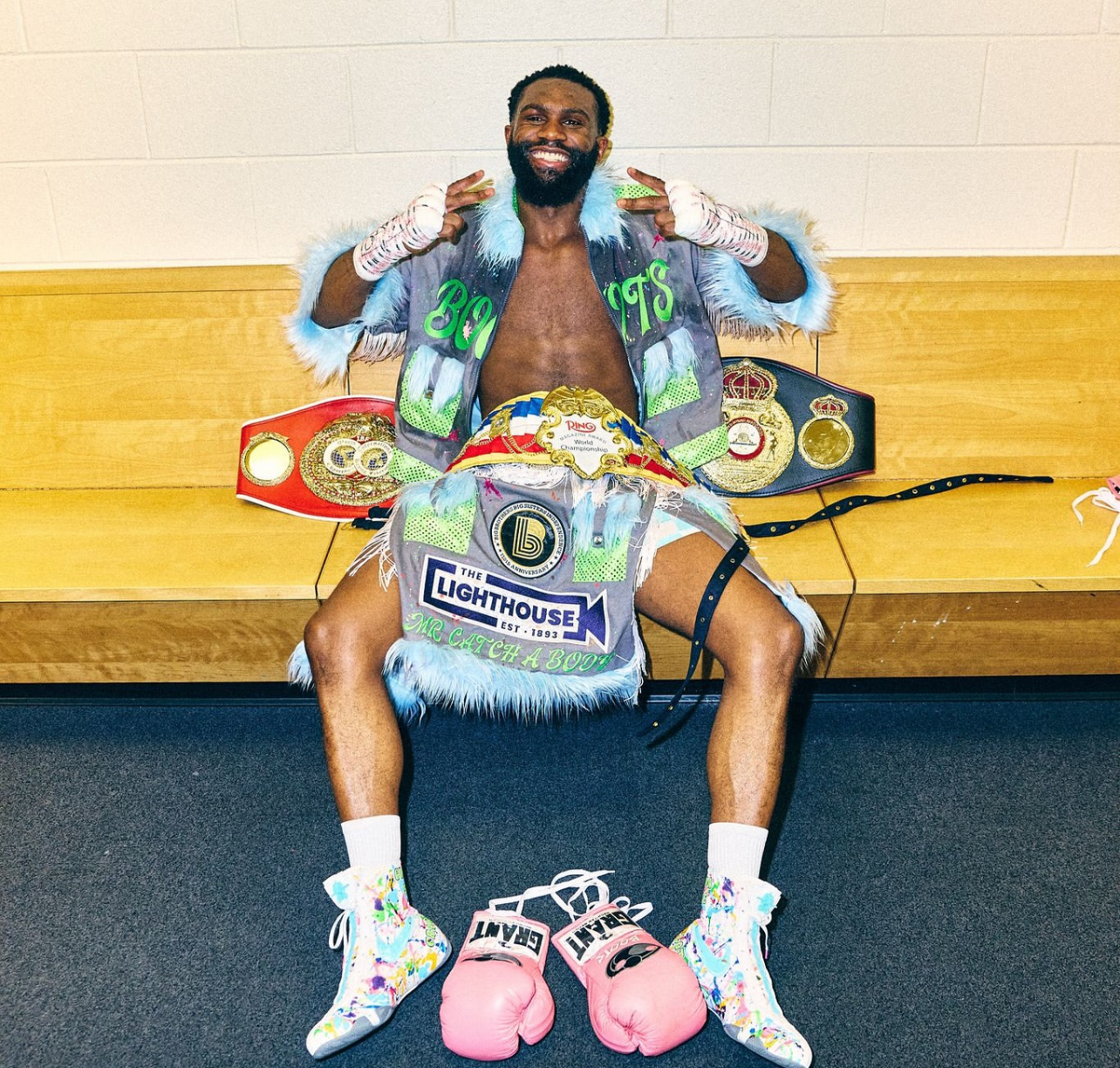 Ennis Made It Look Easy: Scorecards at the Time of the Stoppage - Ready ...