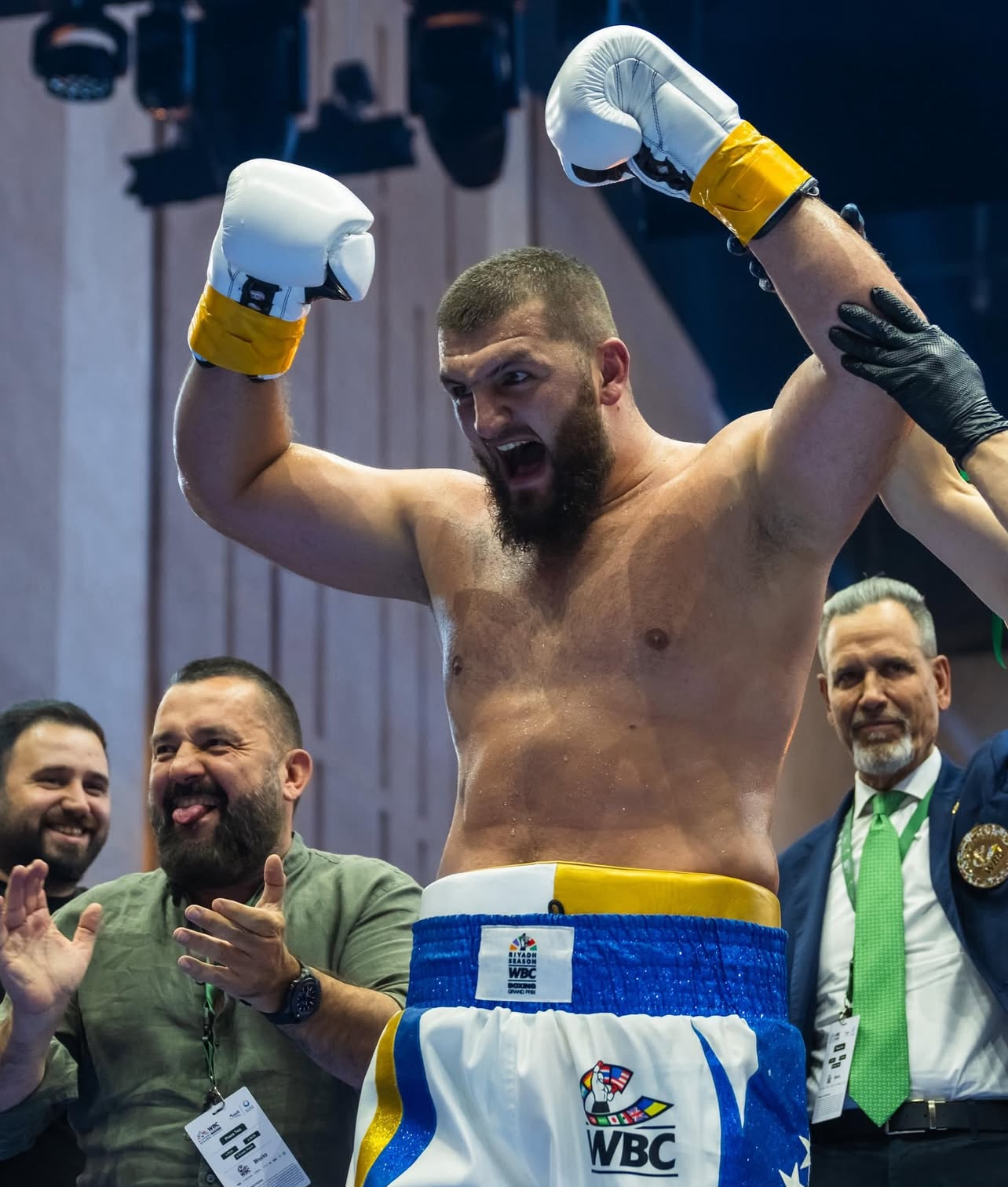 WBC Grand Prix Quarterfinal Results in Heavyweight - Ready To Fight
