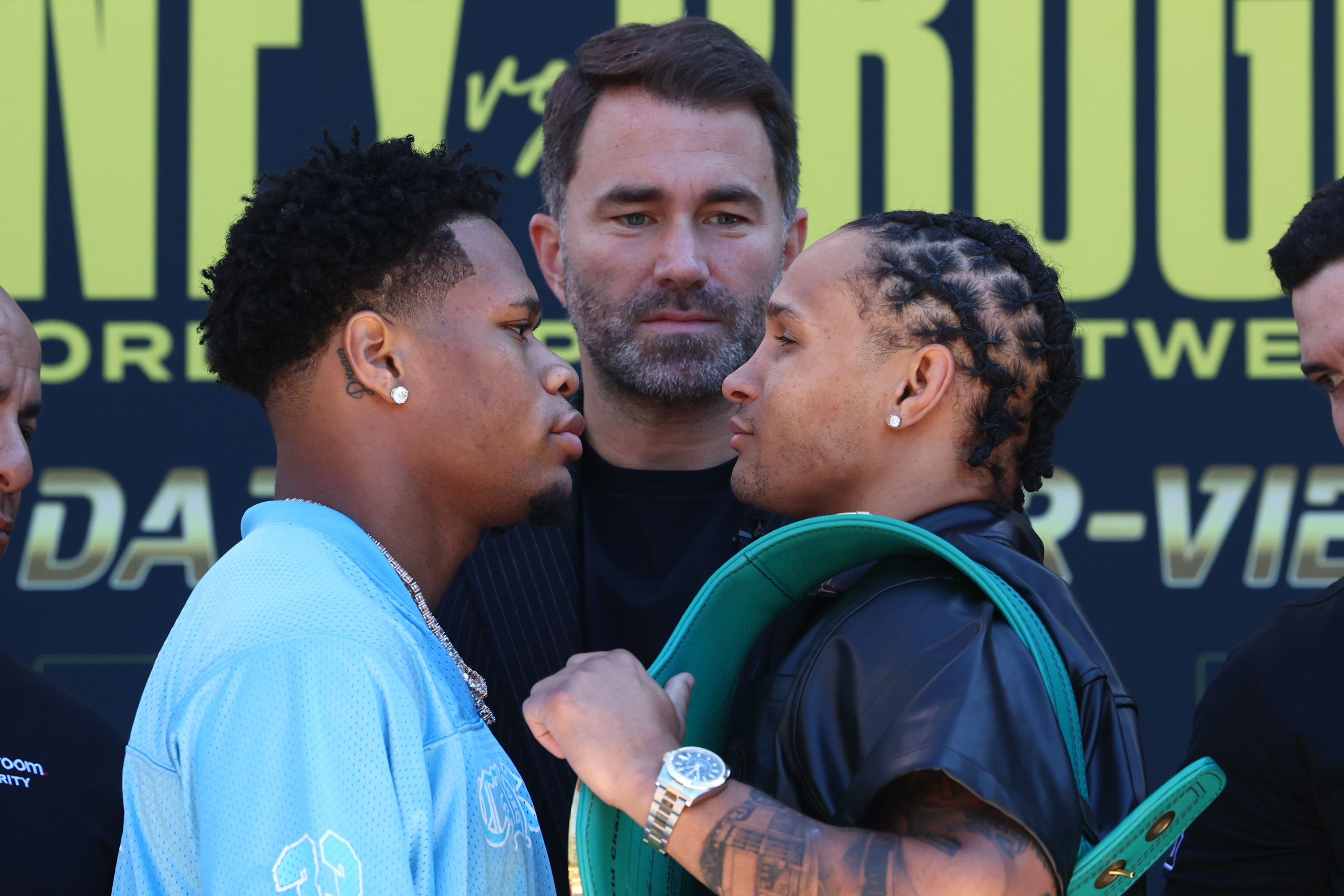 Haney and Prograis Hold Their First Staredown (photo) - Ready To Fight