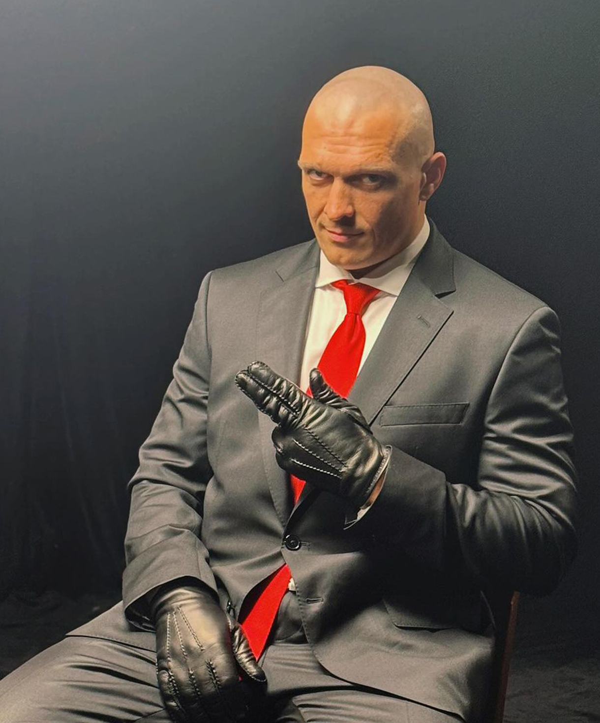 Usyk and Fury Exchange Brief Messages - Ready To Fight