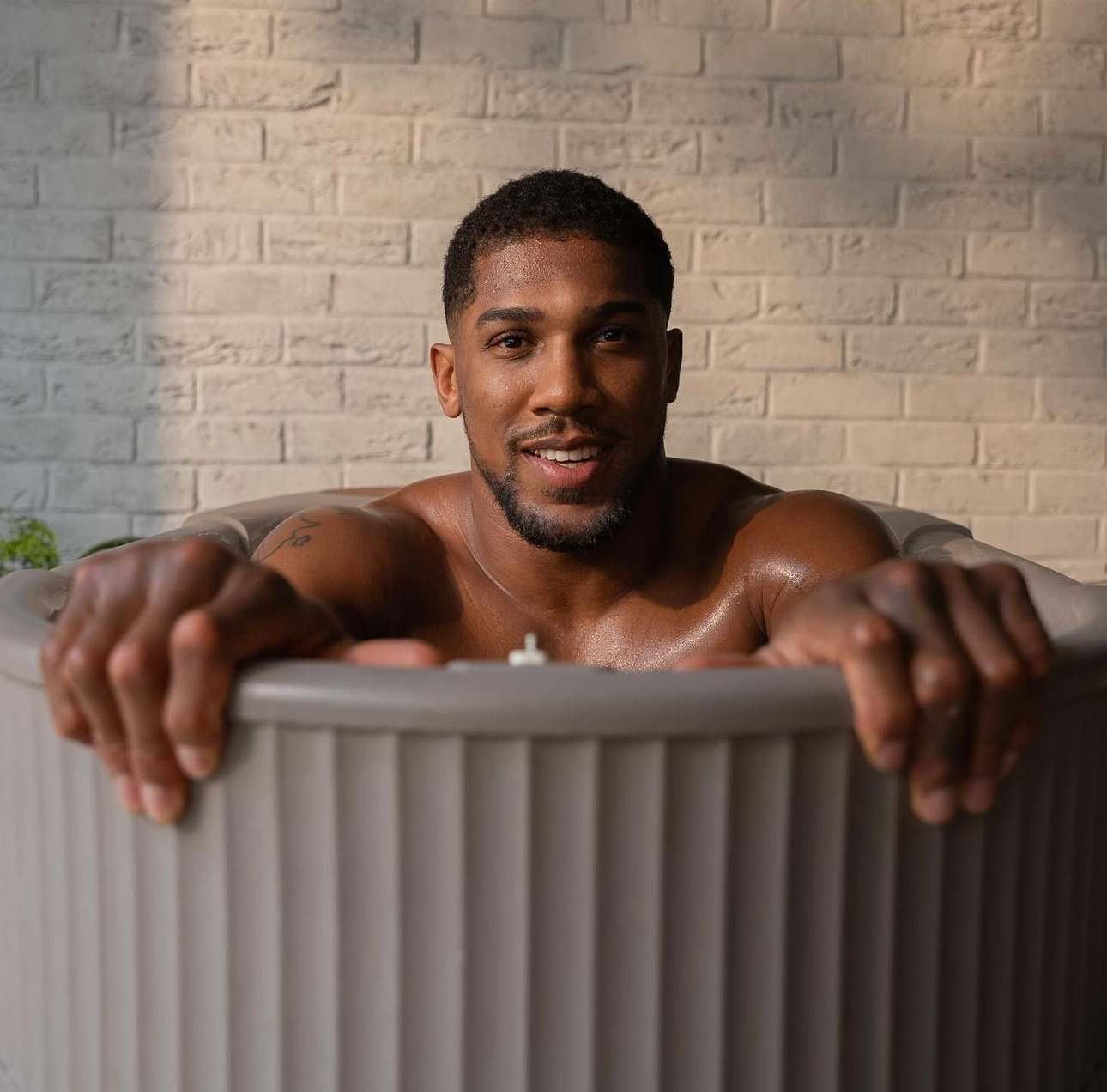 Joshua Wants Another Fight with Usyk - Ready To Fight